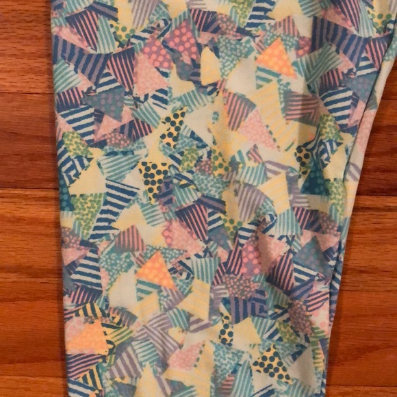 LuLaRoe | Pants & Jumpsuits | Lularoe Tc Leggings Pastel Easter Colors ...